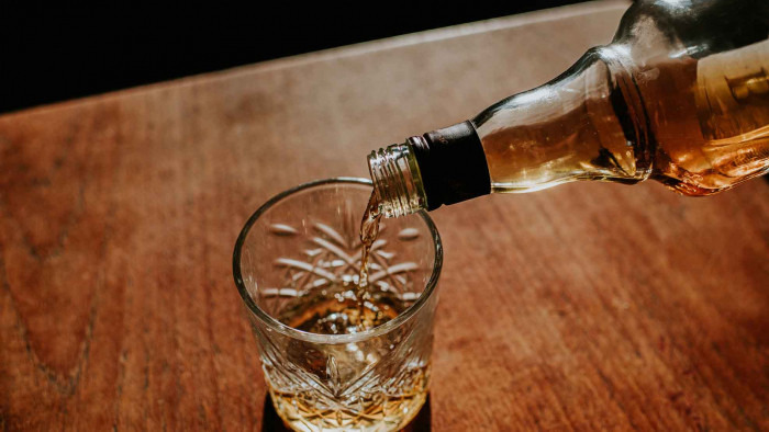 How to drink bourbon, according to an expert How to drink bourbon, according to an expert